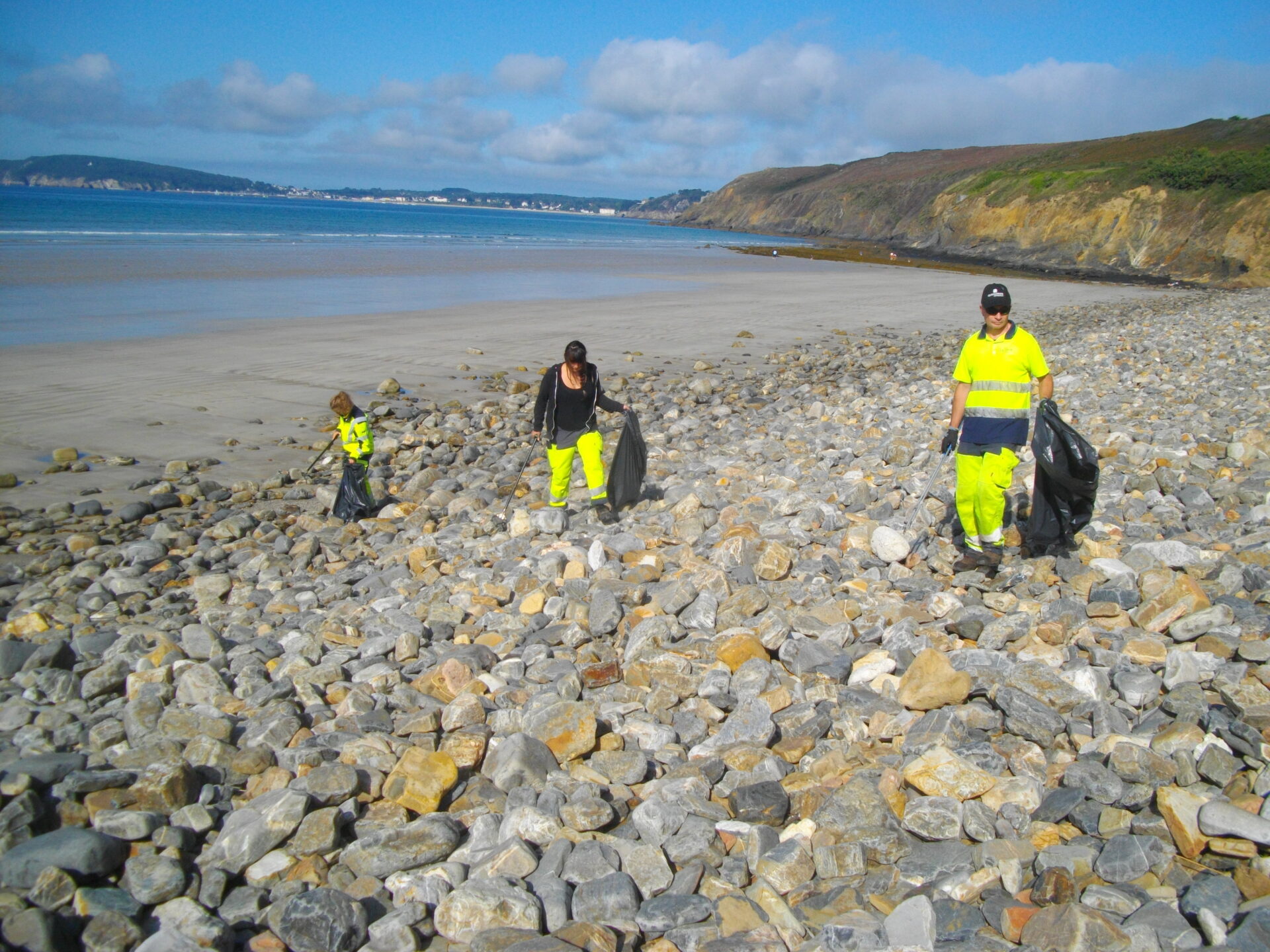 Nettoyage des plages - Rivages de France